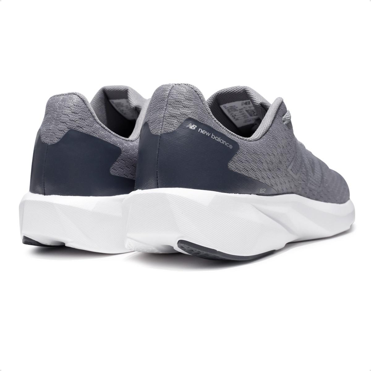 Tênis New Balance 413 V3 Masculino Cinza / Branco
